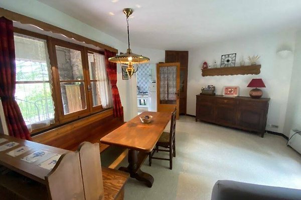 Maison individuelle 2p Translatour in Balazuc ab 57 € direkt bei Frau C ...