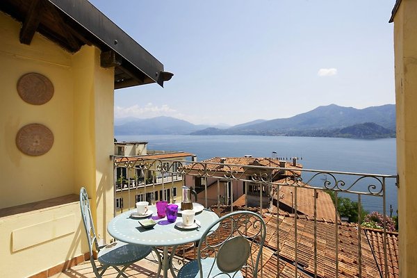 Stilvolle Lago Maggiore Ferienwohnung Mit Hund Ebenbild
