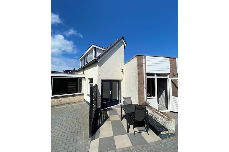 Binnenweg 18 in Noordwijk - Herr A. Van Der Niet