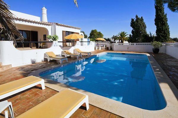 Casa ADM 42 - villa with pool near... in Carvoeiro from 100 € directly ...