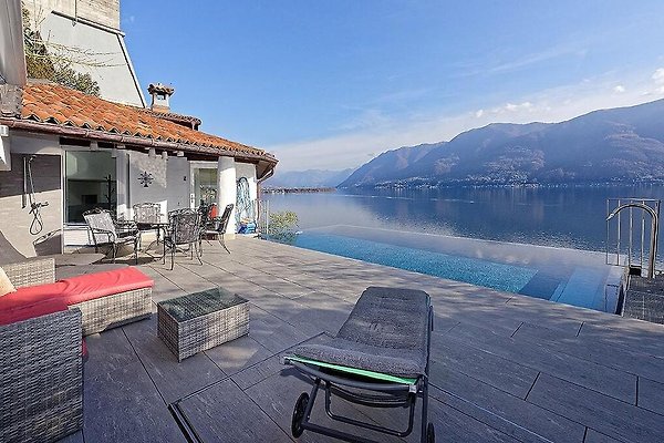 Lago Maggiore Ferienwohnung Pool